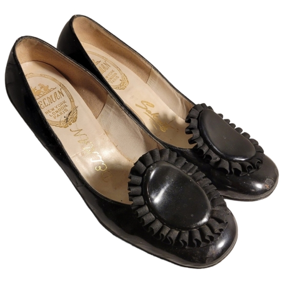 Delman | Shoes | Size 5 Aa Vintage Patent Leather Pumps 6s Vintage Low ...